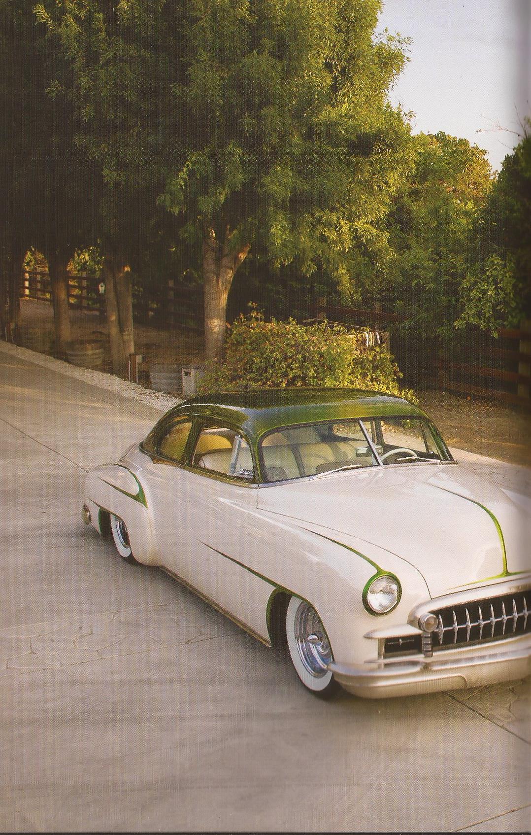 Traditional Kustoms magazine at KUSTOM INK